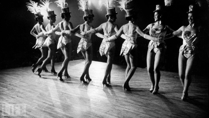 120th Anniversary of Moulin Rouge (Vintage Photos) | Amusing Planet